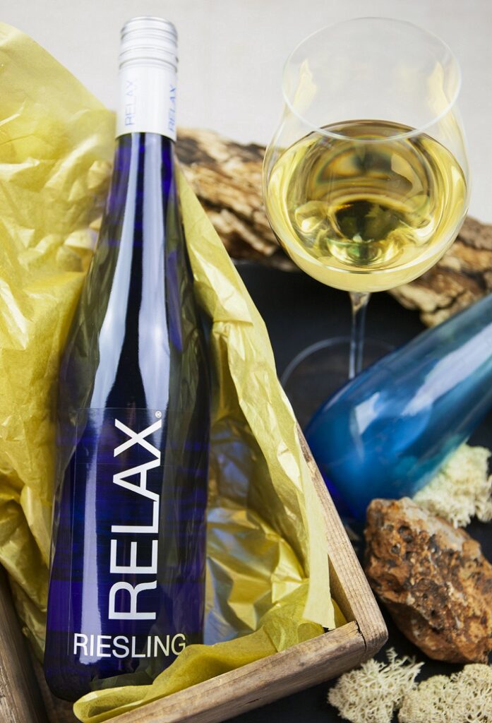 Relax Riesling – härligt fräsch i årgång 2021! - Boxtoppen