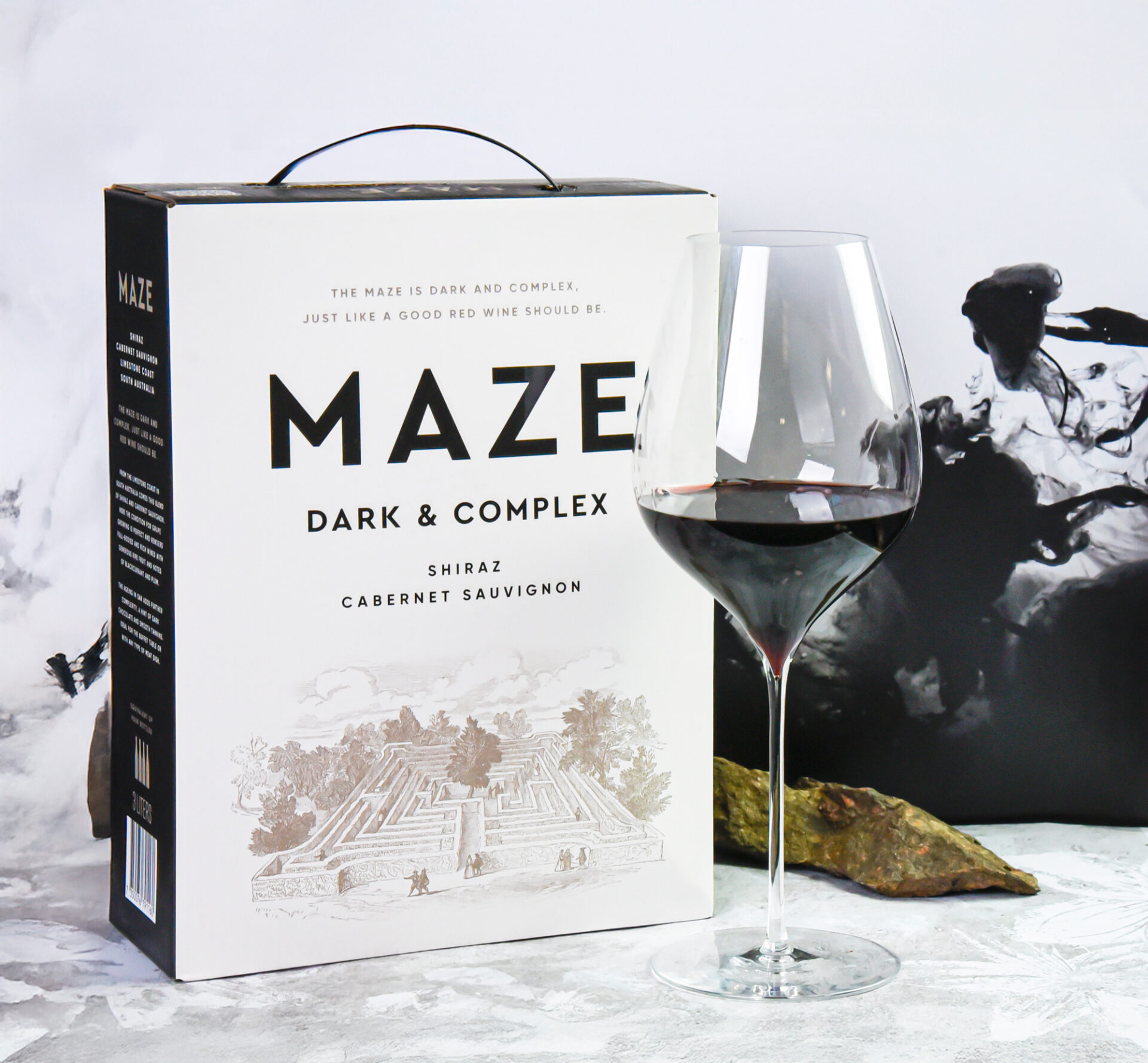 Högsta betyg till Maze Dark & Complex - Boxtoppen